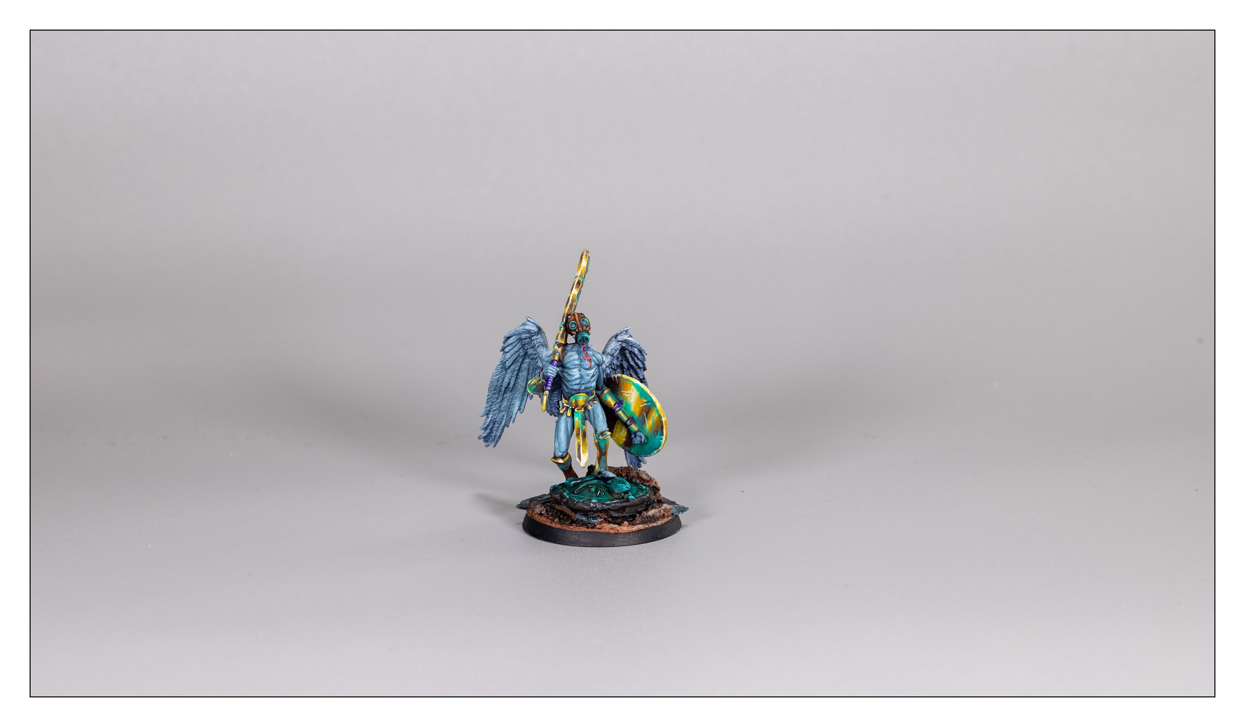 Wings „Faceless Watchers“ – HanFSolo